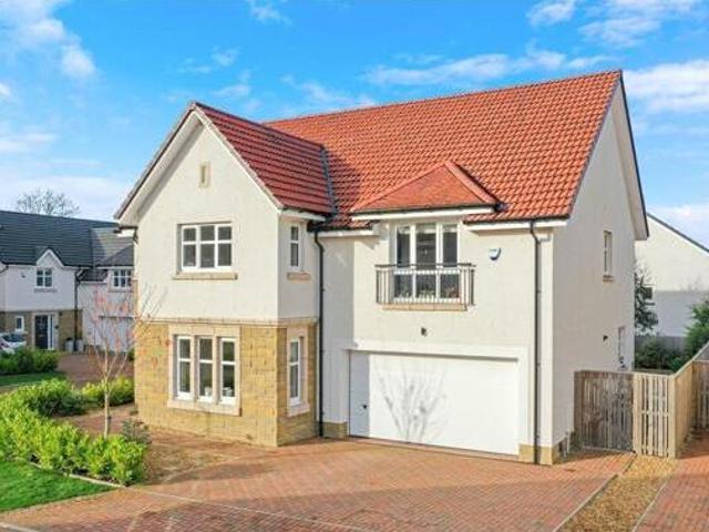 Uist Wynd, 5 Bedroom Detached
