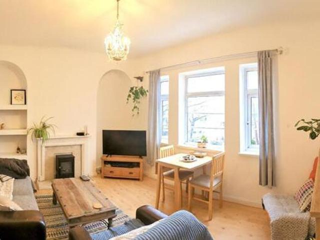 Ullet Road, Liverpool, 2 Bedroom Flat