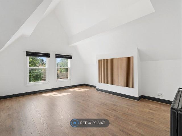 Ullet Road, Liverpool L17, 3 bed flat to rent, £1,400 pcm | PrimeLocation