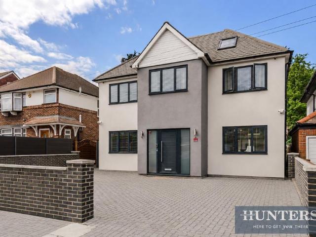 Ullswater Crescent, London 5 bed detached house to rent £7,800 pcm £1,800 pw