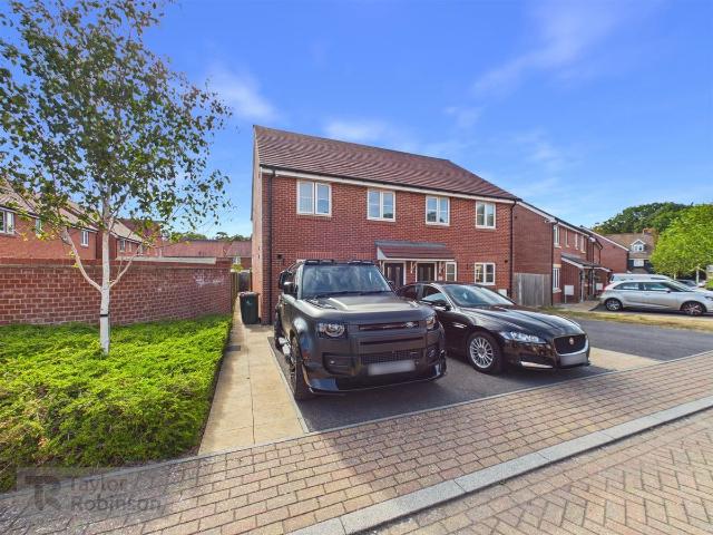 Ullswater Road, Crawley RH10, 3 bed semi detached house to rent, £2,000 pcm | PrimeLocation