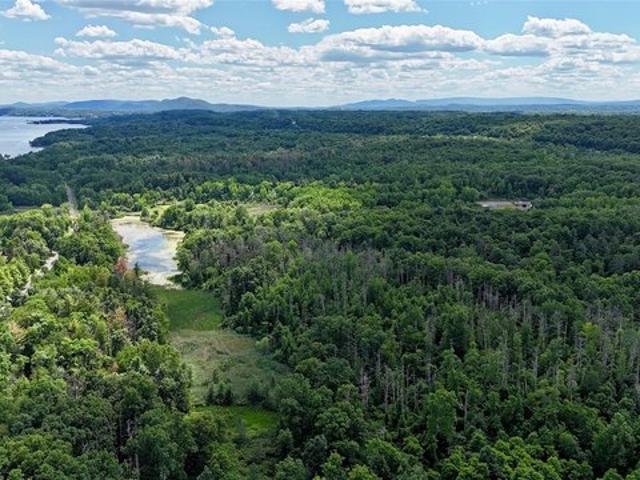 Ulster Landing Rd, Kingston, NY 12401