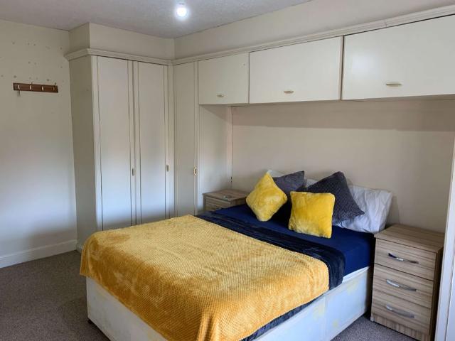 Ulyett Place Room 2