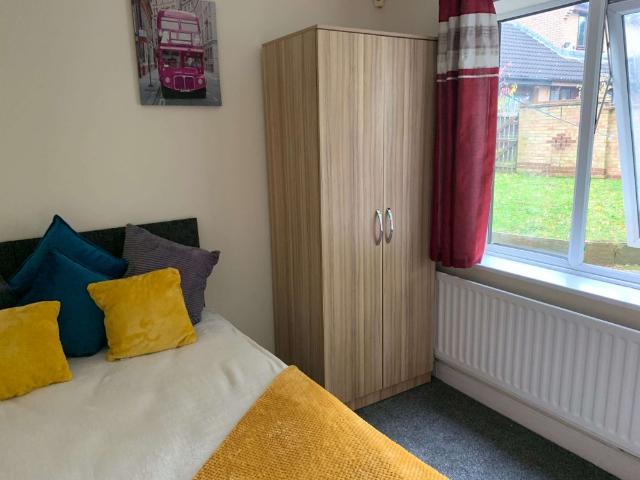 Ulyett Place Room 3