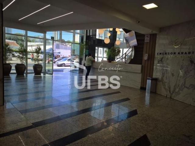 UM ANDAR INTEIRO PARA VOCE EMPRESARIO QUE PRECISA DE UM IMÓVEL GRANDE PARA INSTALAR A SUA EMPRESA. E
