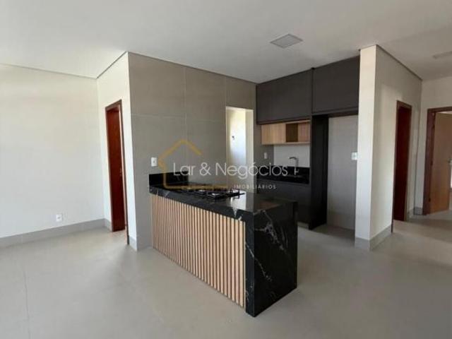 UM APARTAMENTO PARA VIVER BEM NO CENTRO!