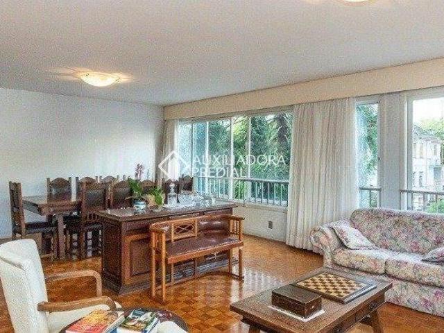 UM APARTAMENTO POR ANDAR NA BORDINI