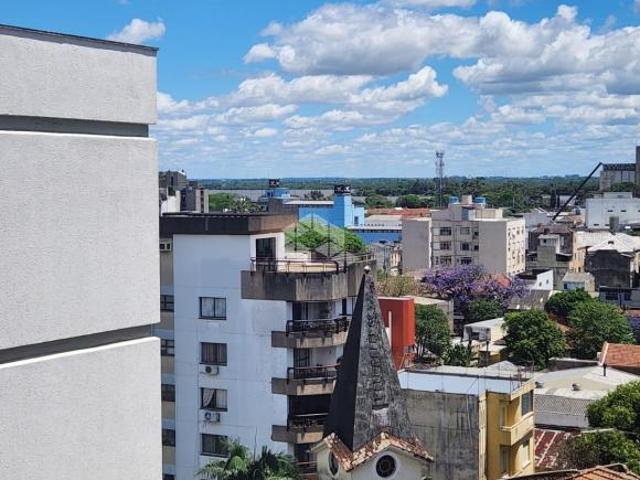 Um dormitório amplo andar alto com vaga escriturada no bairro floresta