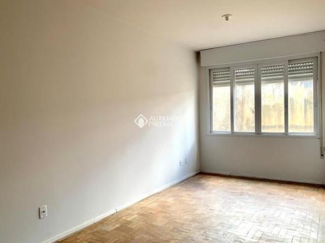 Um dormitório com 45m² no Centro Histórico