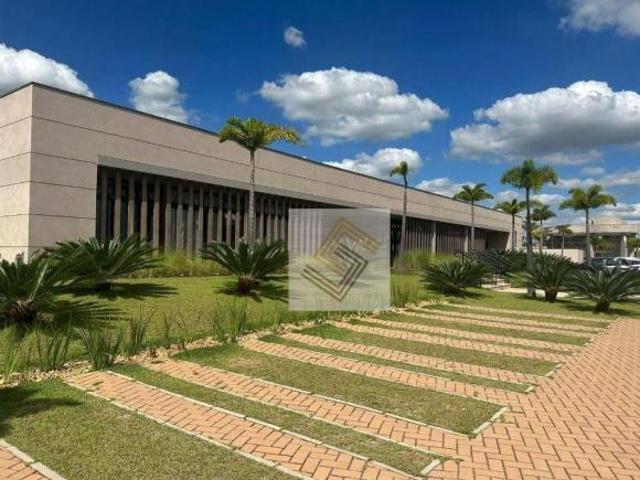Um dos melhores terrenos do condomínio
