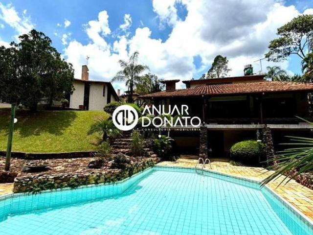 Um Jardim Botânico Particular no Ouro Velho Mansões