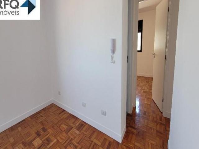 Um marco do Retrofit na Vila Mariana: O projeto Mesquita|811. Região muito Segura com muitas praças!