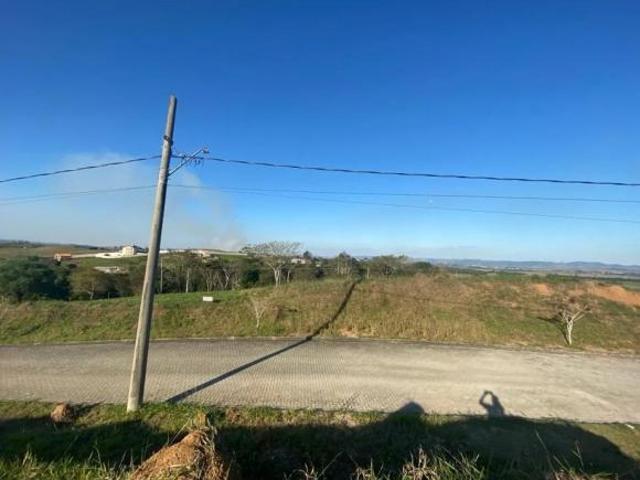 UM ÓTIMO TERRENO NO CONDOMÍNIO COLINAS DO PARAHYBA