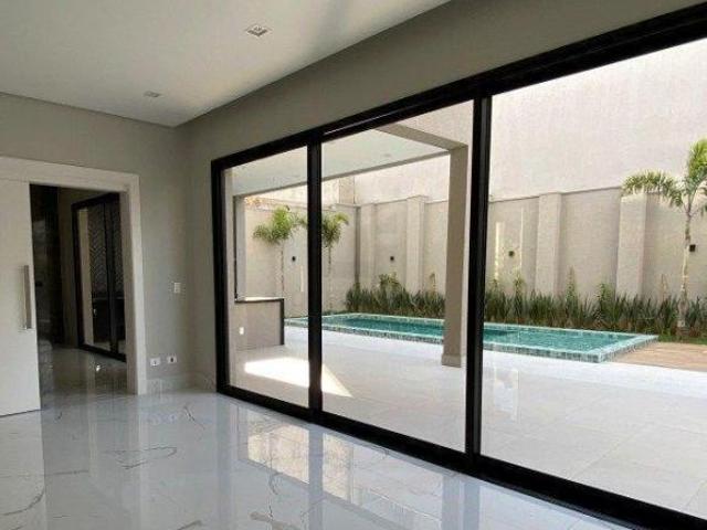 Uma casa nova em Tamboré 11, com 4 suítes e padrão de acabamento Premium