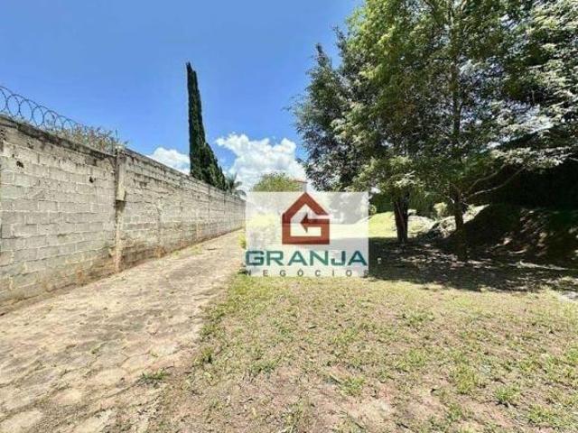 Uma casa pensada para quem valoriza espaço, privacidade e uma vista espetacular!