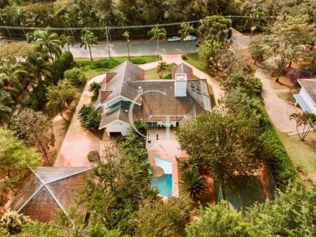 Uma Casa Que Traduz o Silêncio do Luxo no Coração do Vila Real