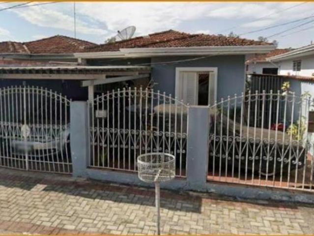 UMA CASA SITUADA A RUA ANA AMELIA CARRICO, 262, ITAPEMA, GUARAREMA/SP