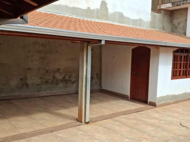 UMA CHACARA DENTRO DA CIDADE DE BOTELHOS