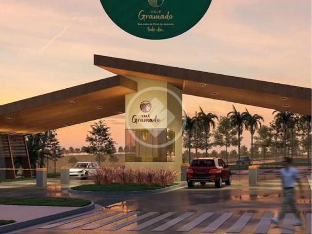 Uma oportunidade de ter sua casa de campo dentro da cidade, Terreno no Vale Gramado com uma visão pa