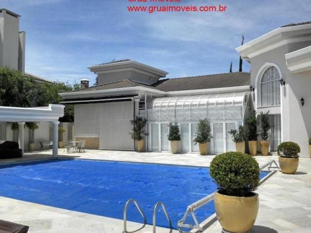 Uma Mansão no Condomínio Residencial Alphaville Campinas, em Campinas SP com 5 suites, completa, ene