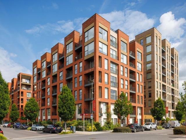 Umber House, Lismore Boulevard, Colindale NW9, 3 bed flat to rent, £2,550 pcm | PrimeLocation