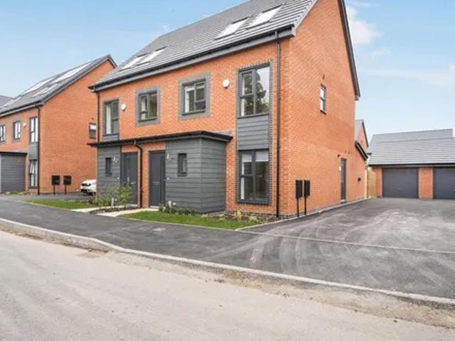 Unnamed road, Blossomfield, B90 4FJ, United Kingdom | 4 bed house for rent #167083535 | Rentberry