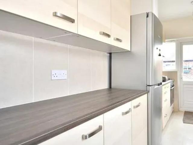 unnamed road, London, N11 1AX, United Kingdom | 3 bed duplex for rent #167869605 | Rentberry