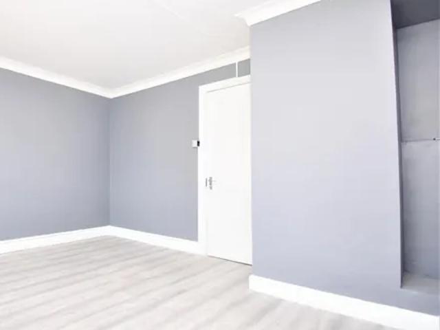 unnamed road, London, DA18 4DE, United Kingdom | Room for rent #137020487 | Rentberry
