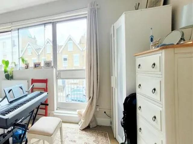 unnamed road, London, SW11 1EU, United Kingdom | 2 bed house for rent #130157717 | Rentberry