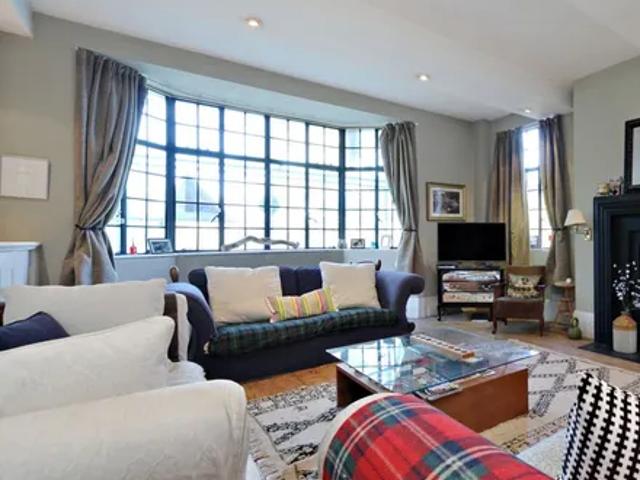 unnamed road, London, SW4 9PA, United Kingdom | 2 bed apartment for rent #167669845 | Rentberry