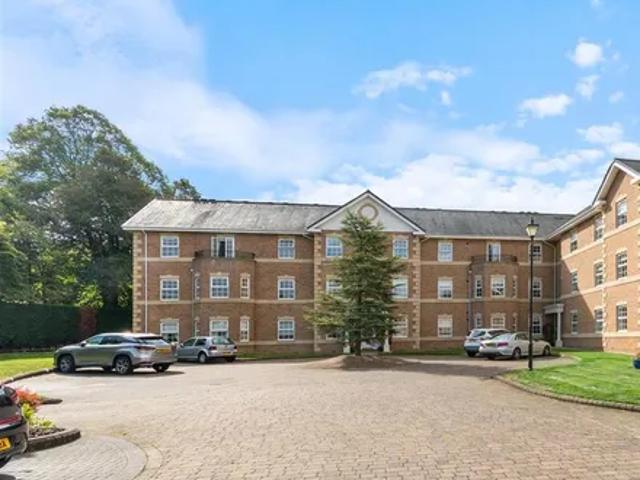 unnamed road, Little Aston, B74 3BF, United Kingdom | 3 bed apartment for rent #168153177 | Rentberry