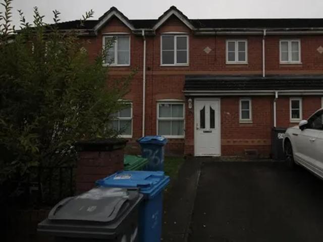 unnamed road, Manchester, M9 4EA, United Kingdom | 3 bed apartment for rent #167872066 | Rentberry