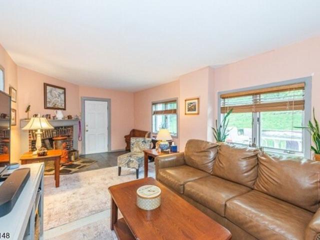 Unneberg Ave, Roxbury Township, Home For Sale