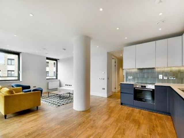 Uncle Wembley, Park Lane, 3 Bedroom Flat