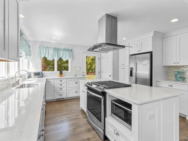 Uncle Henrys Rd, Mashpee, Home For Sale