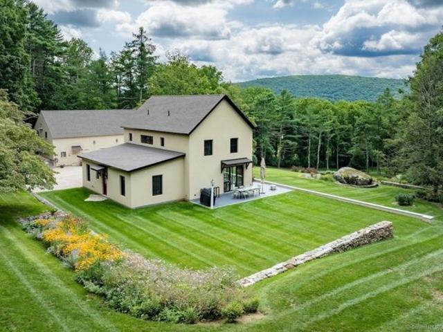 Under Mountain Rd, Canaan, Home For Sale