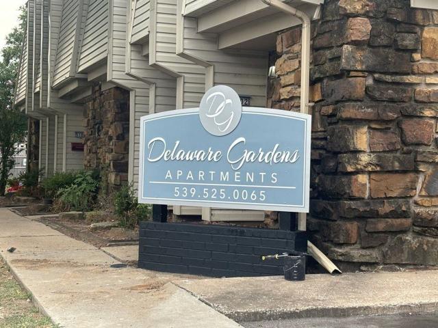 Under New Management and Now leasing ! 1 Bedroom Apartment for Rent at 5104 S Delaware Pl, Tulsa, OK 74105 Lewis Crest