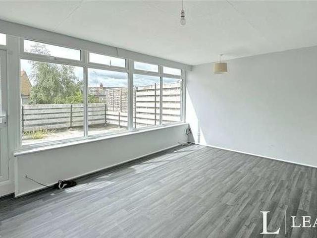 Undercliff Road West, Felixstowe, IP11