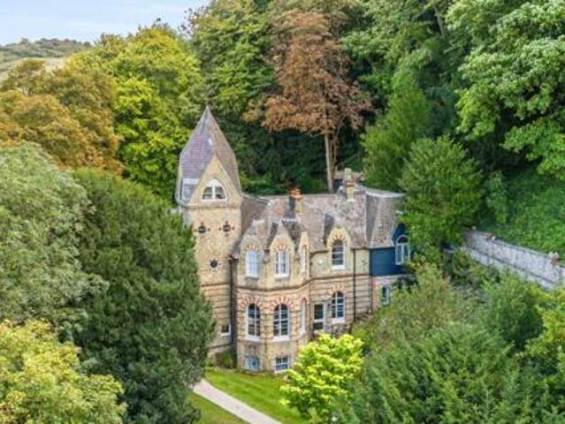 Undercliffe House, Malling Street, 5 Bedroom Detached