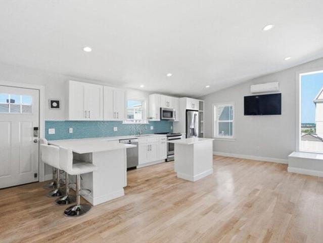 Underhill St Unit,winthrop, Condo For Sale