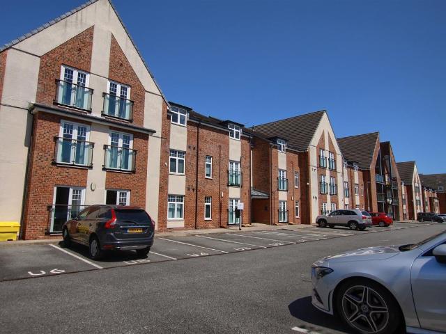 Underwood Court, Middlesbrough TS5, 2 bed flat to rent, £695 pcm | PrimeLocation