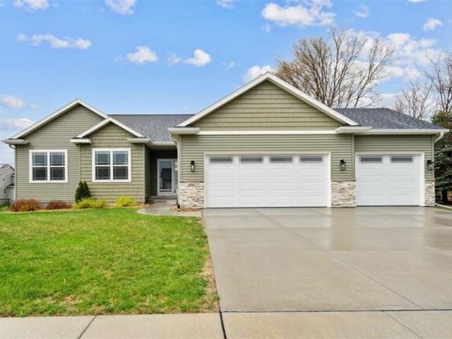 Underwood Ave Sw, Cedar Rapids, Home For Sale