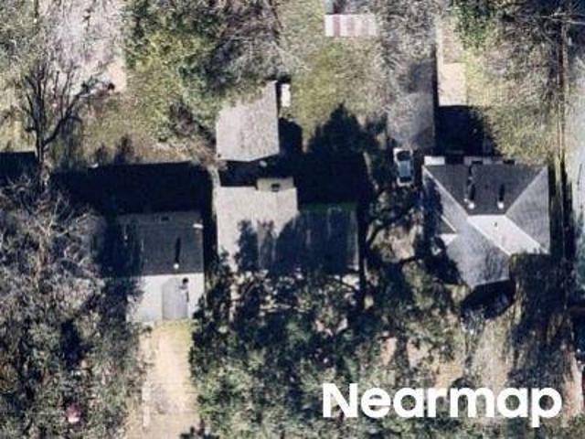 Underwood Ave