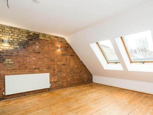 Underwood Street, London, 2 Bedroom Flat