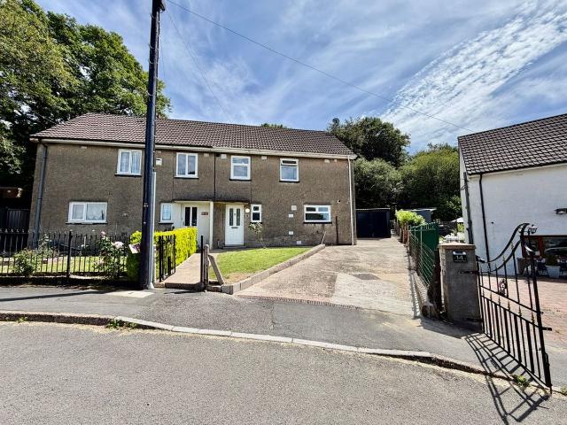 Underwood Road, Oakdale NP12, 3 bed semi detached house to rent, £1,100 pcm | PrimeLocation