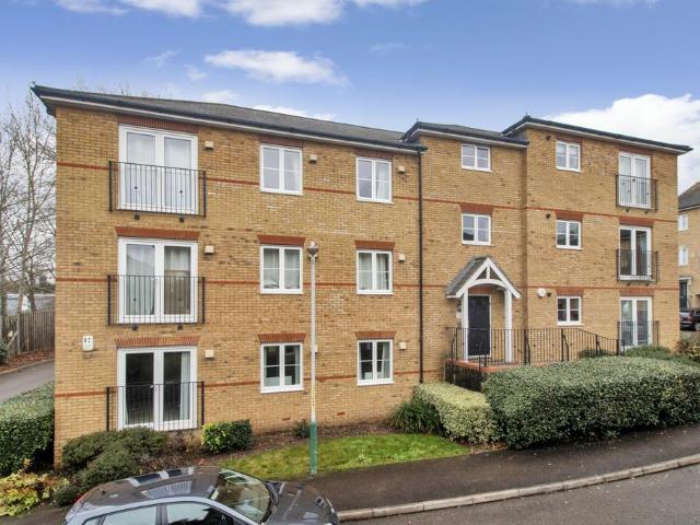 Underwood Rise, Tunbridge Wells 2 bed flat to rent £1,395 pcm £322 pw