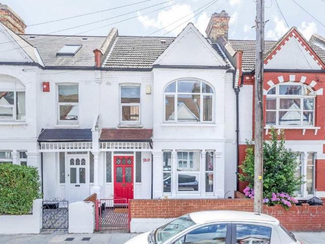 Undine Street, London SW17 4 bed terraced house to rent £4,000 pcm £923 pw