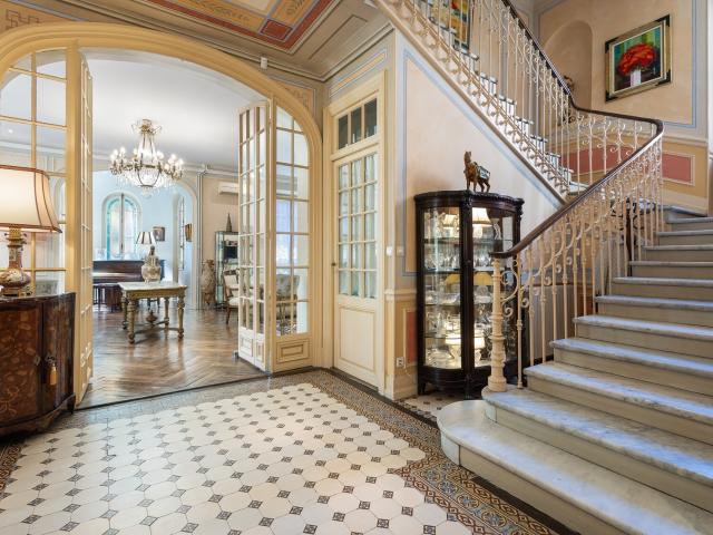 Undisclosed Address, NICE, FR