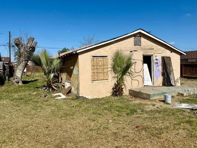 Undisclosed Address, Bakersfield, CA 93307 | MLS #202601 | Compass