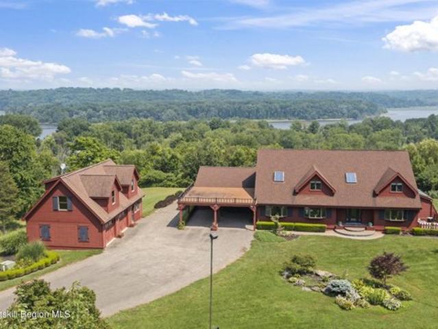 Undisclosed Address, Coxsackie, NY 12051